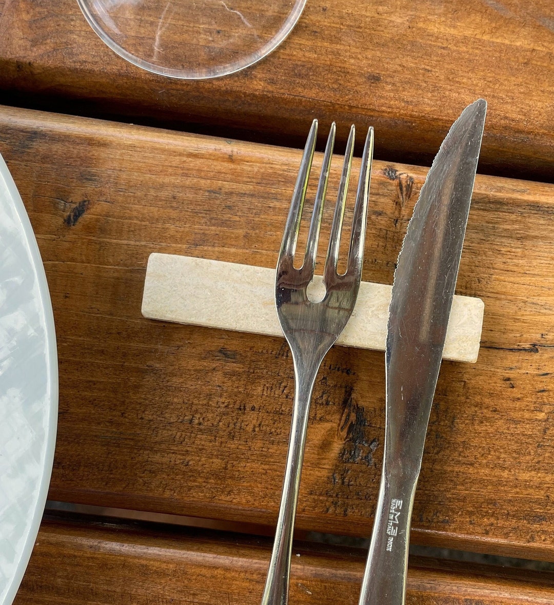 Cutlery Rest Set in Yellow Mineo Marble - Lifestyle - Chopstick Rest ...