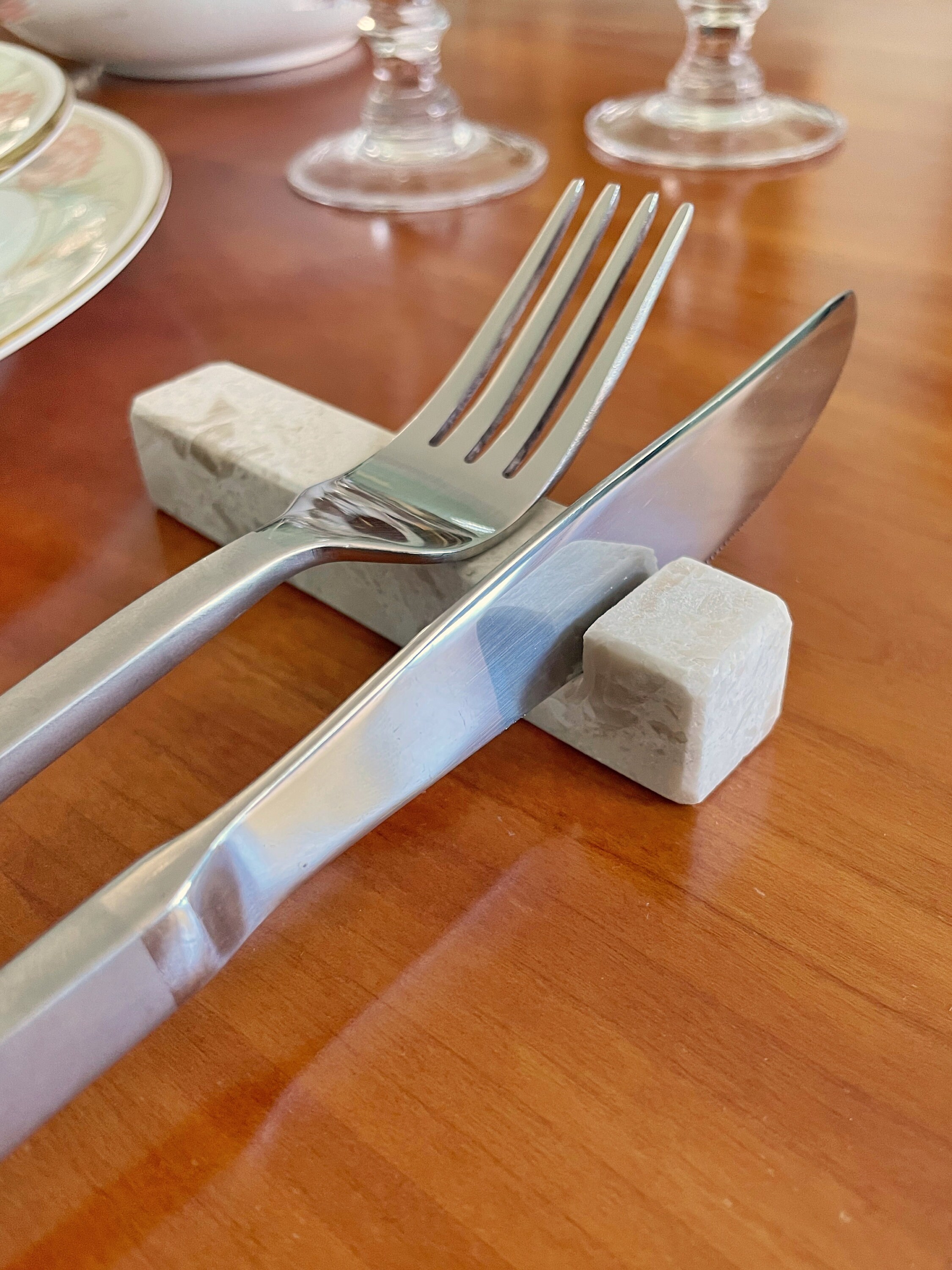Cutlery Rest Set in White Pearl Marble (knife Holder) - Lifestyle ...