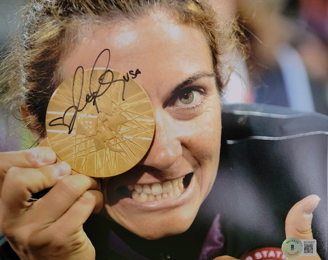 Misty May-treanor Signed 8x10 Photo With Gold Medal 3X Gold Medal ...
