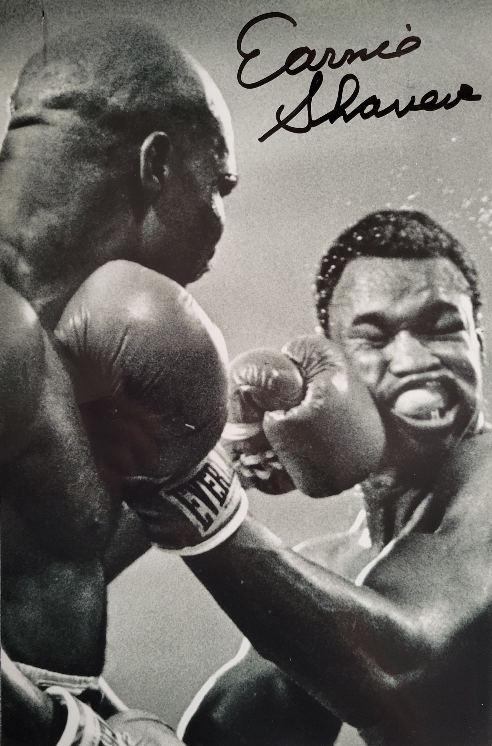 Earnie Shavers Signed 8x12 Photo Drilling Earnie Shavers Also Fought ...