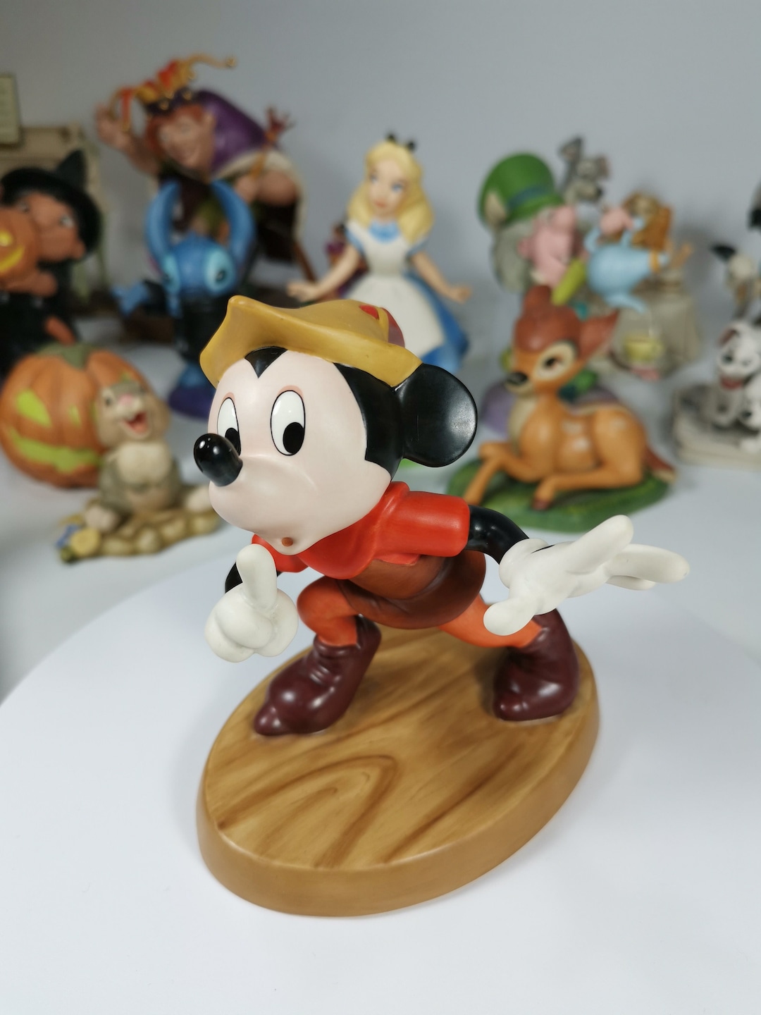 WDCC Mickey & the Beanstalk Mickey Mouse Shhh Walt Disney Classics ...