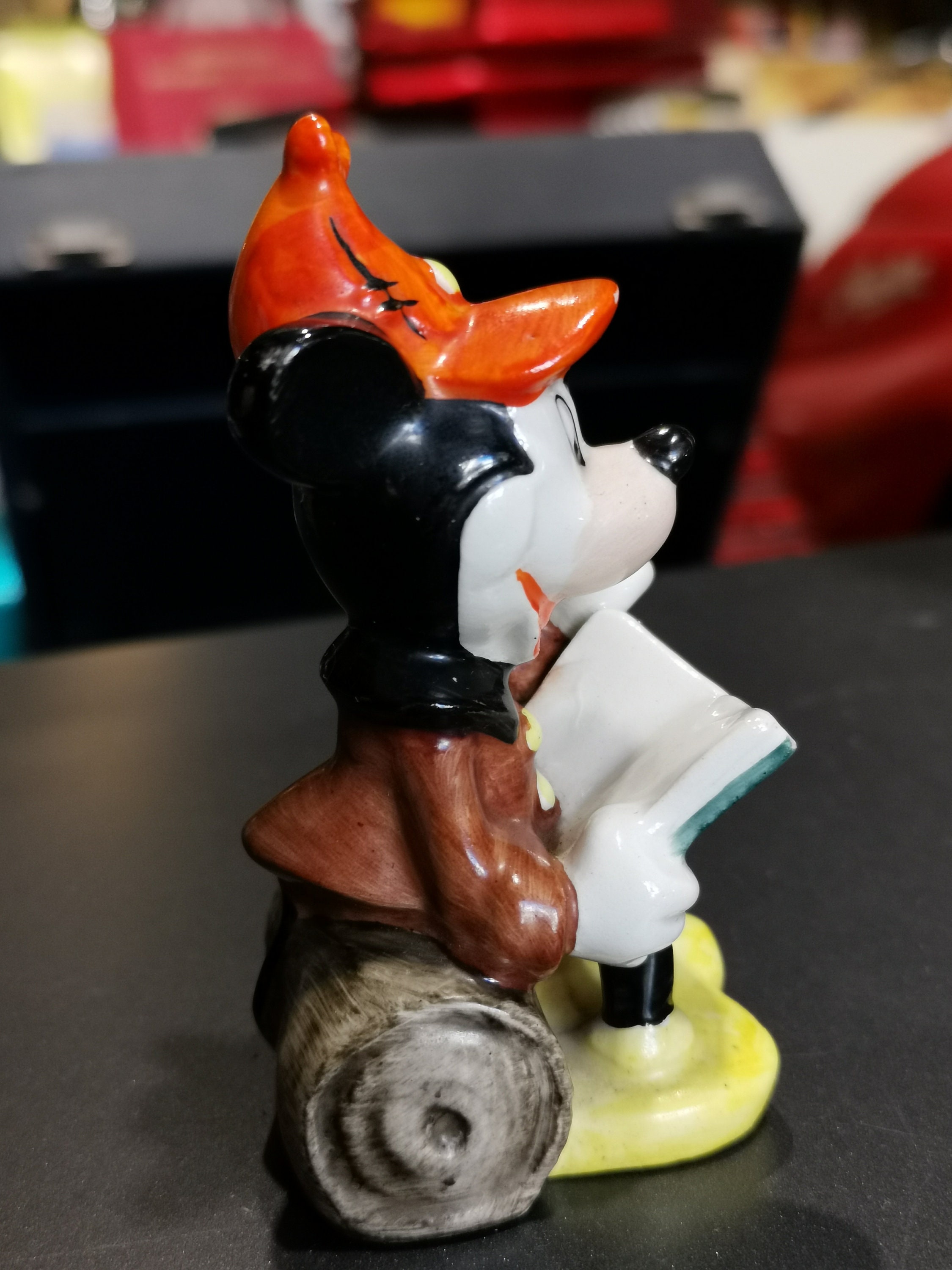 1950-55 Walt Disney Mickey Mouse Hunter Reading Book Goebel - Etsy