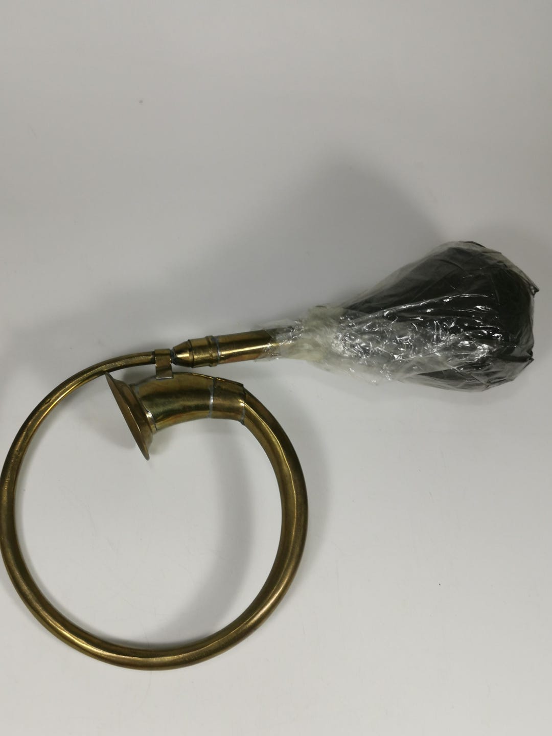 Vintage Brass Circle Horn With Rubber Bulb | Antique Style Ring Horn ...