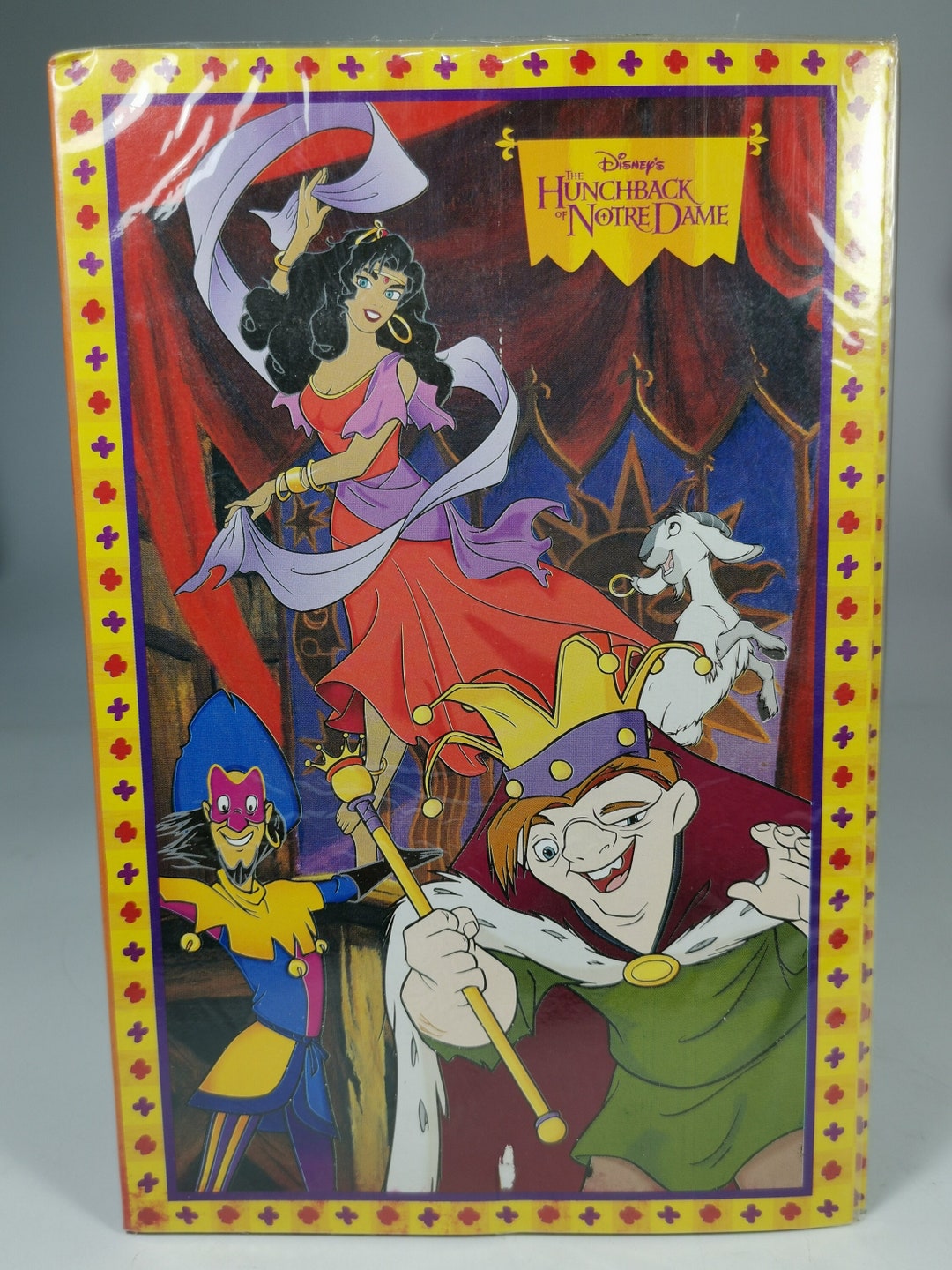 The Hunchback of Notre Dame Disney Vintage Letter Paper & Envelopes Set ...