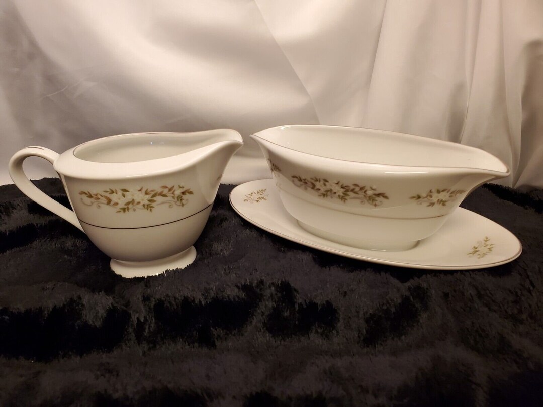 Gravy Boat W/plate International Silver Co. 326 Springtime Japan Fine ...