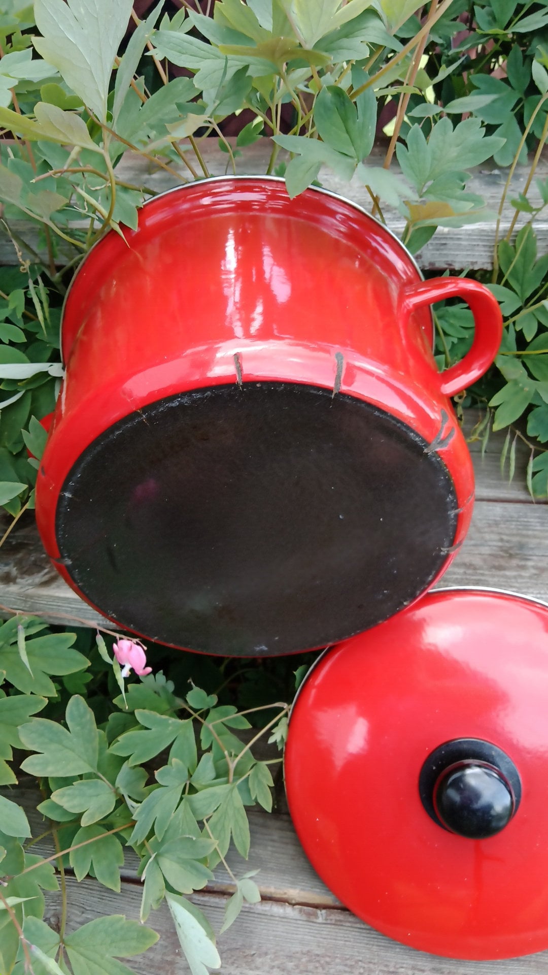Vintage Red Enamel Stock Pot With Lid Red With White Interior Cook Pot ...