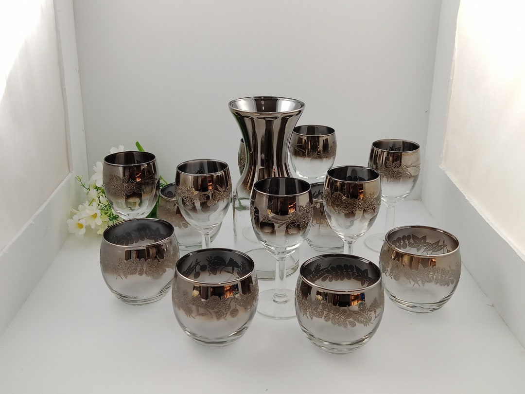 Silver Fade Bar Set With Ombre Silver Leaf/floral Motif Roly Poly ...