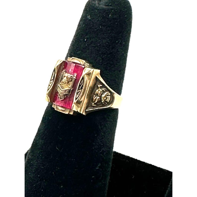 Class Ring - Retro 10k Yellow Gold RED Stone Garfield HS- 1973 Size 8 ...