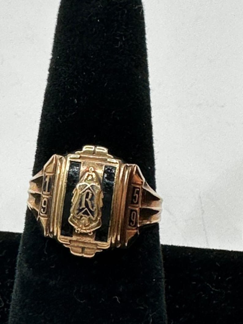 Vintage Class Ring - Retro 10k Yellow Gold Black Enamel High School ...
