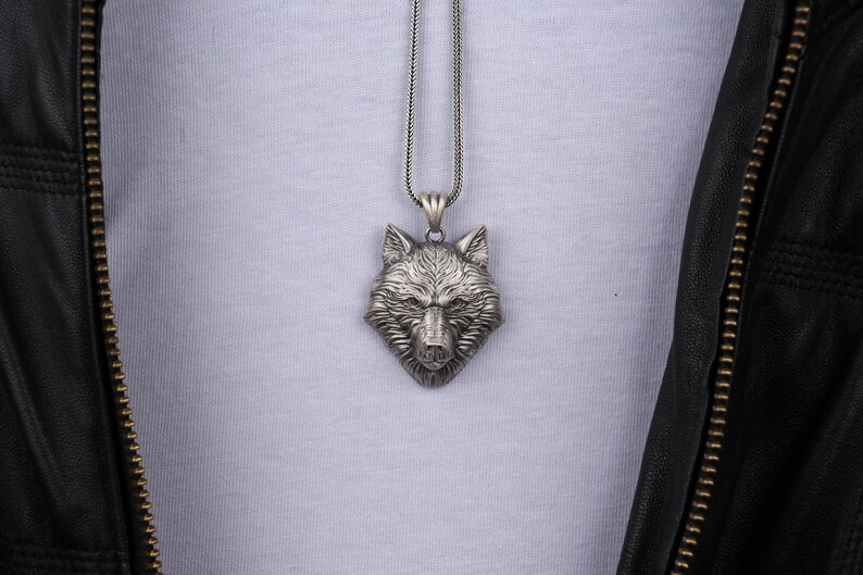 Silver Wolf Mens Necklace Wolf Head Mens Medallionwolf | Etsy