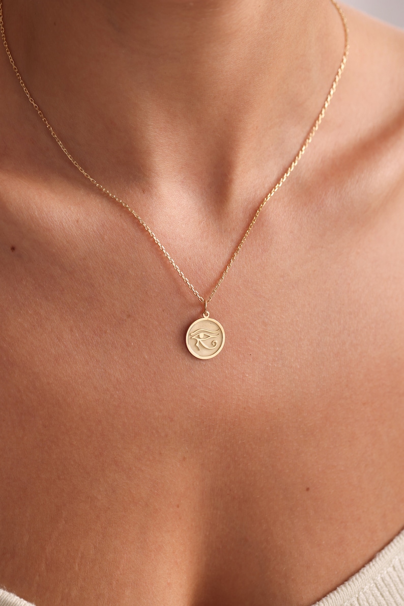 Eye of Horus Silver Pendant , Silver Eye of Horus Necklace , Eye of ...