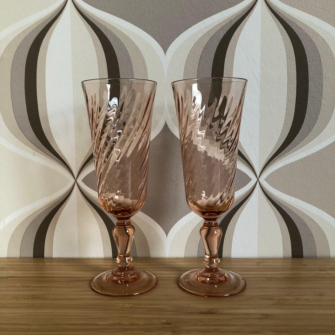 Set of 2 Rosaline Pink Swirl Champagne Flutes / Sparkling Wine Glasses ...