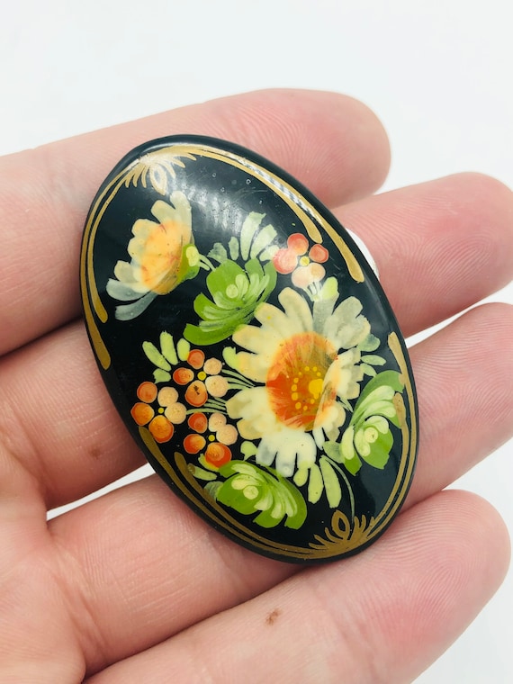 vintage lacquer flower - Gem
