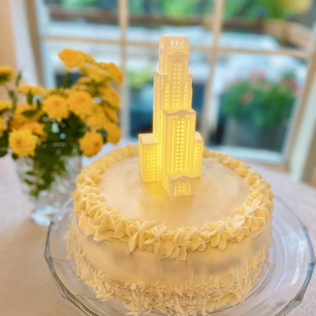 University of Pittsburgh Cake Topper Light: Pitt Cathy LED Figurine ...