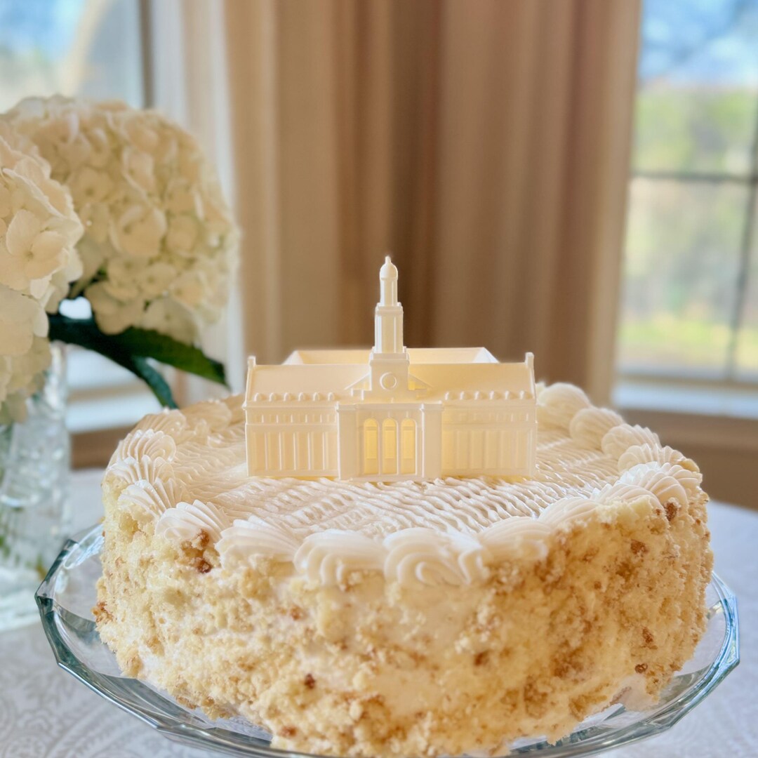 Oklahoma State University Cake Topper: OSU Edmon Low Library, Lighted ...