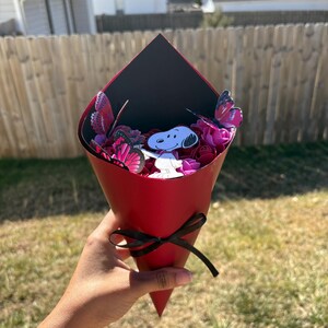 Adorable Snoopy Rose Bouquet - Etsy