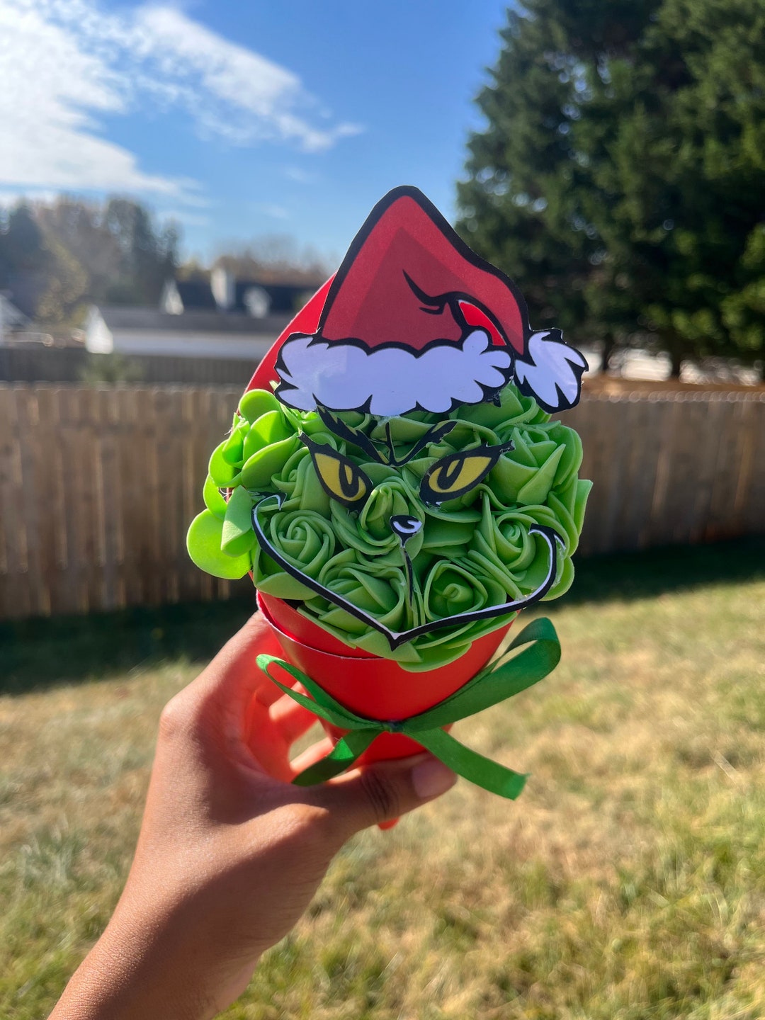 Christmas Grinch Rose Bouquet - Etsy