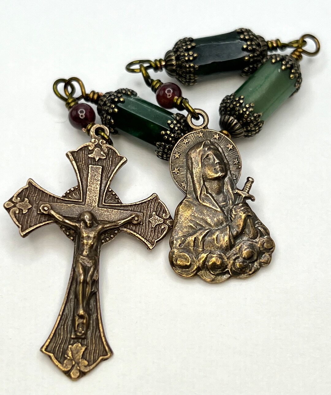 Virgin Mary With Halo Three Hail Mary Devotional Chaplet | Emerald ...