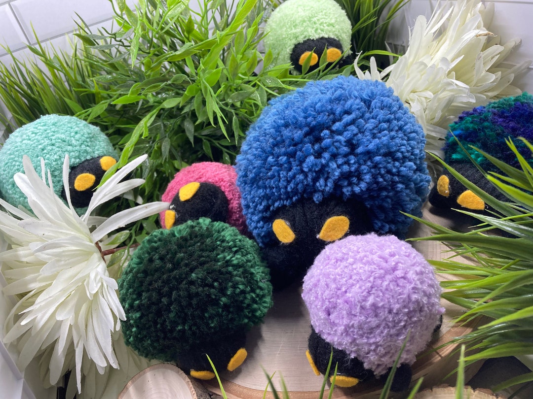 Hollow Knight Mosscreeps - Etsy
