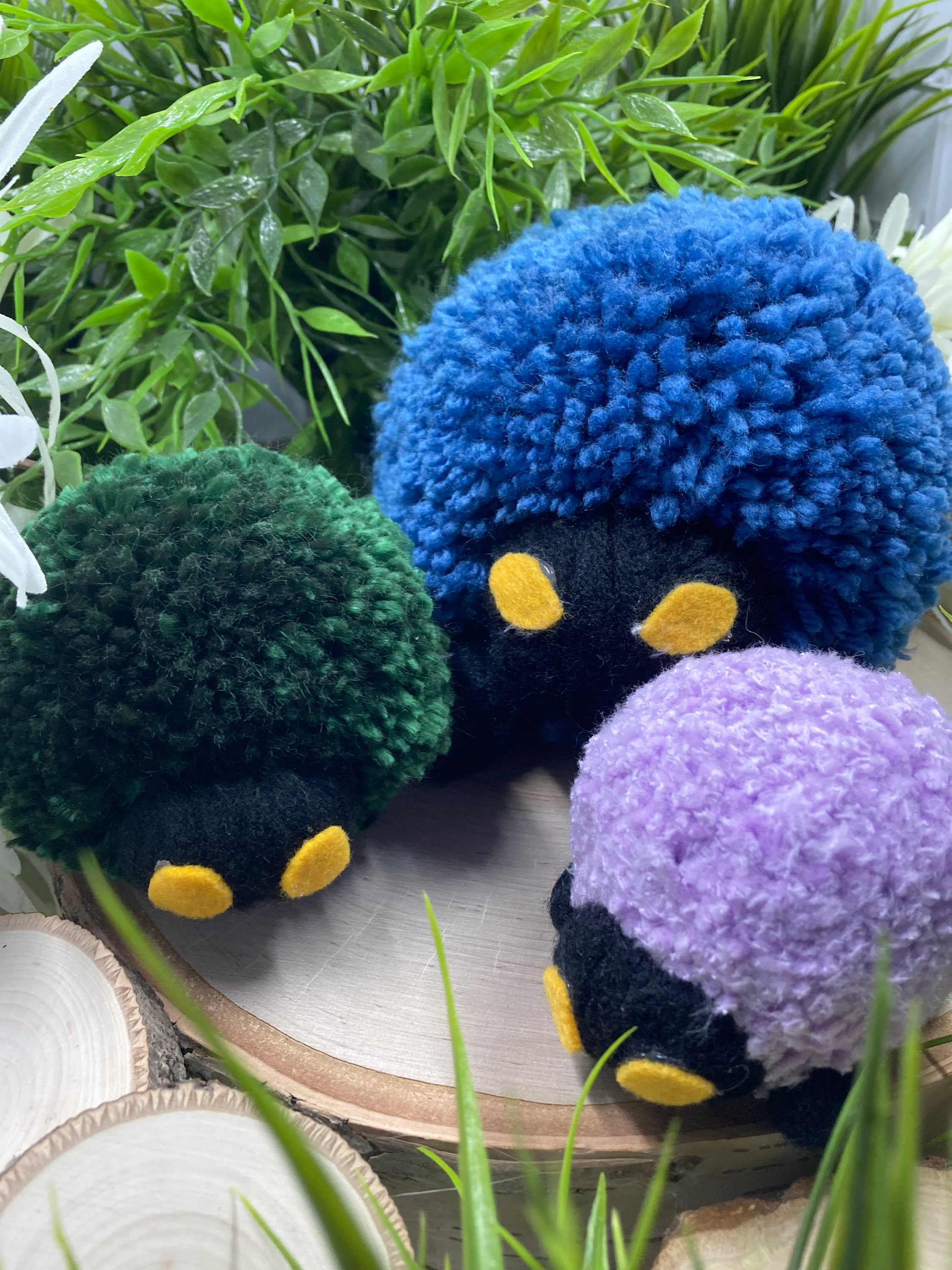 Hollow Knight Mosscreeps - Etsy