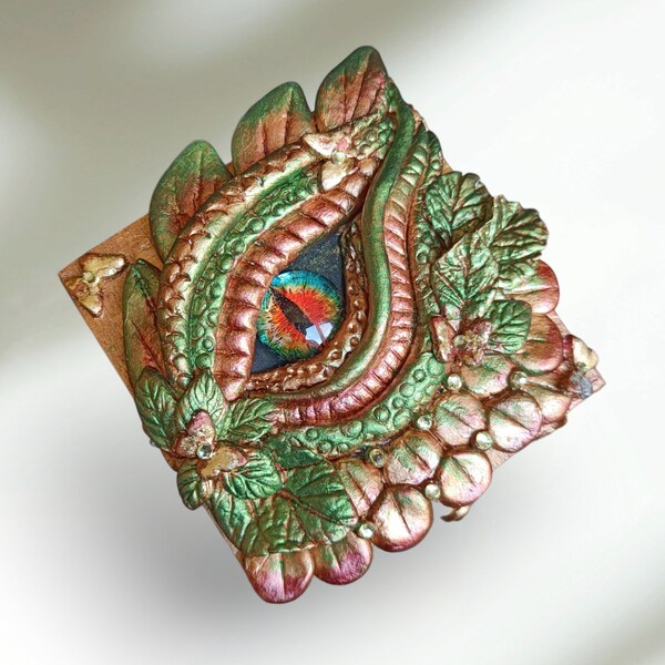 Dragon Eye Box - Etsy