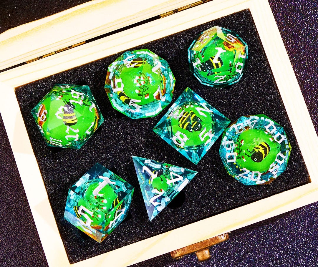 Cute Bee Liquid Core Dnd Dice Set for Role Playing Games, Dungeons and ...