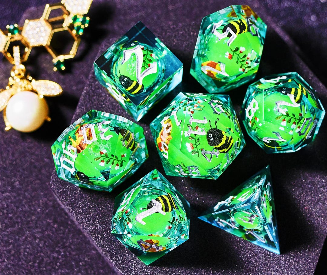 Cute Bee Liquid Core Dnd Dice Set for Role Playing Games, Galaxy ...