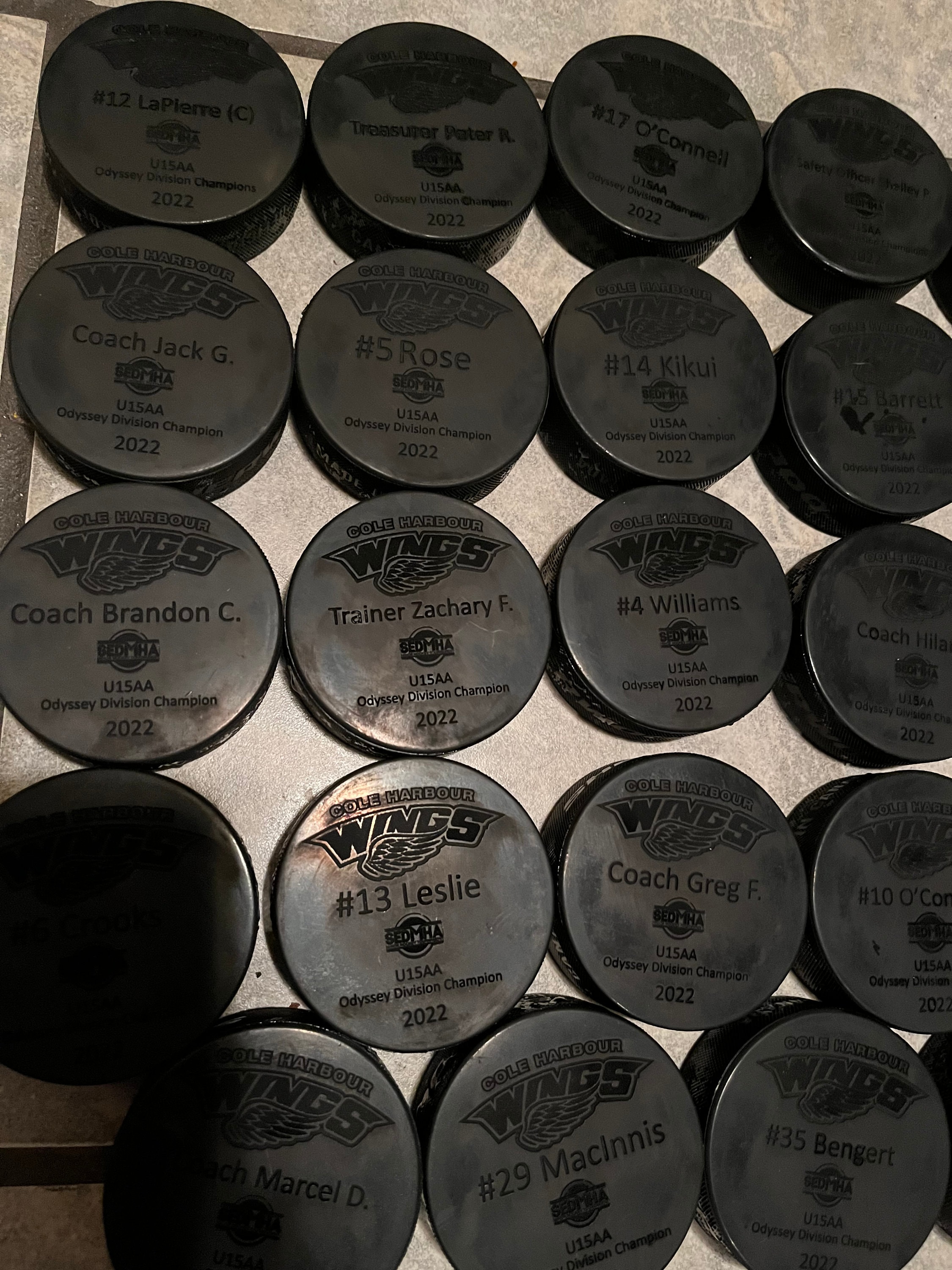 Personalized Custom Engraved Hockey Pucks - Etsy