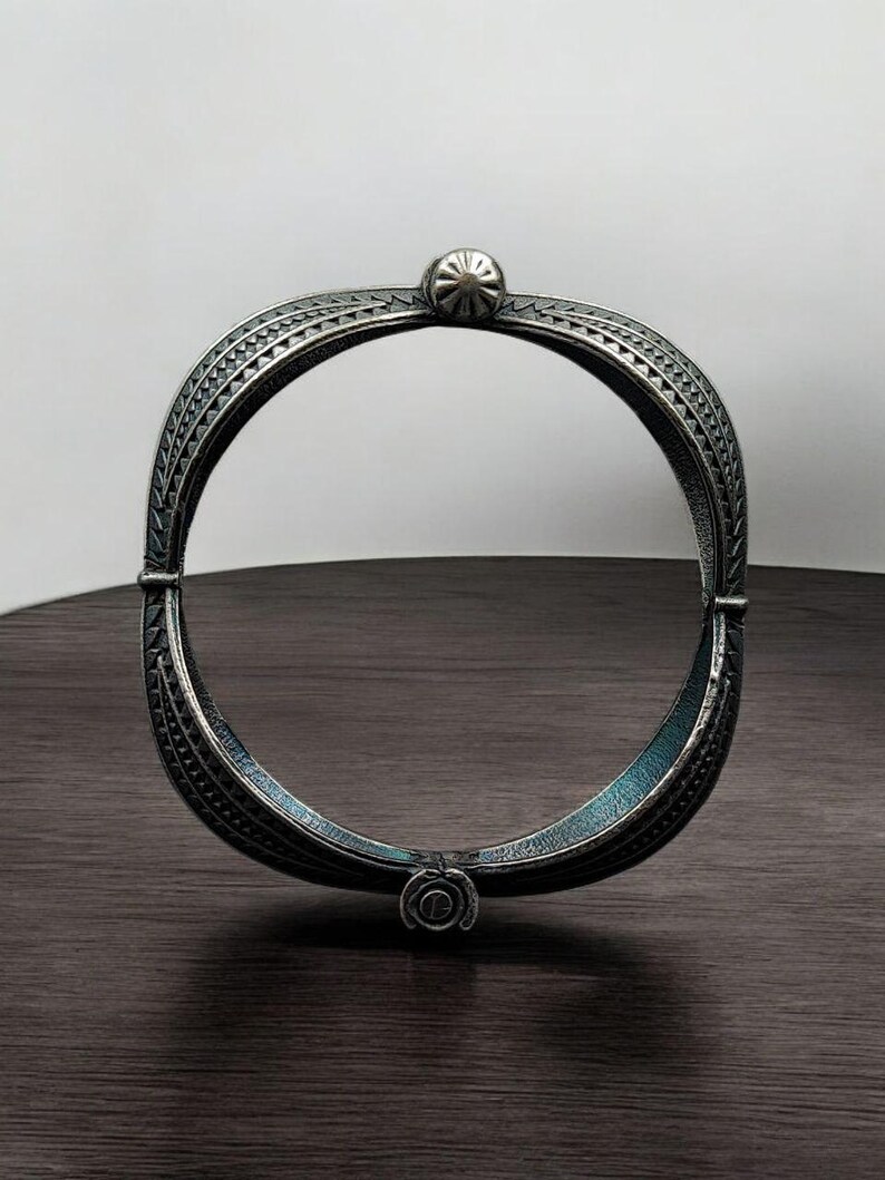 YACHIKA Collection's:silver Replica Bangle Square Bracelet Best Free ...