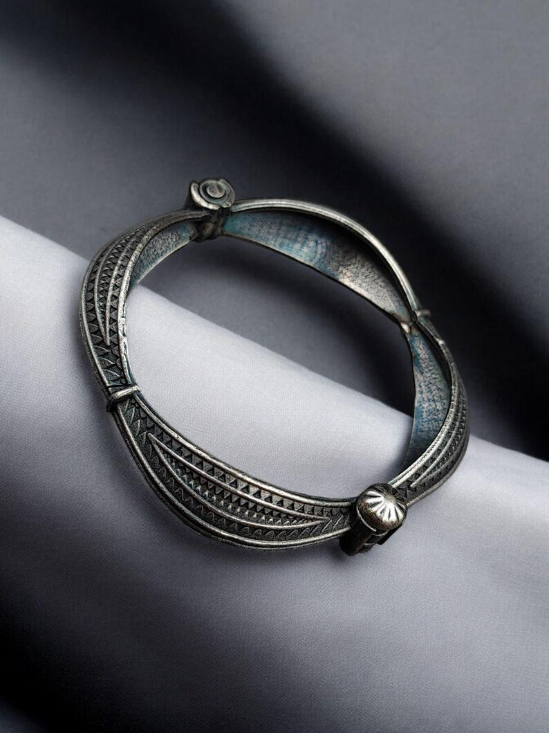 YACHIKA Collection's:silver Replica Bangle Square Bracelet Best Free ...