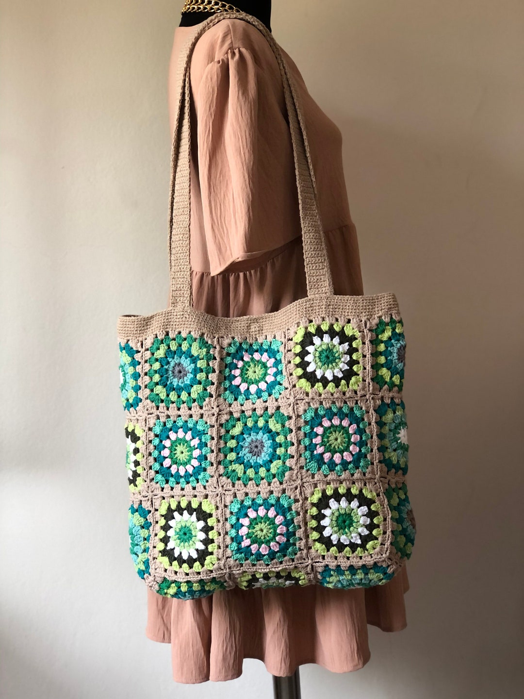 Colorful Crochet Granny Square Shoulder Bag, Market Bag in Retro Style ...