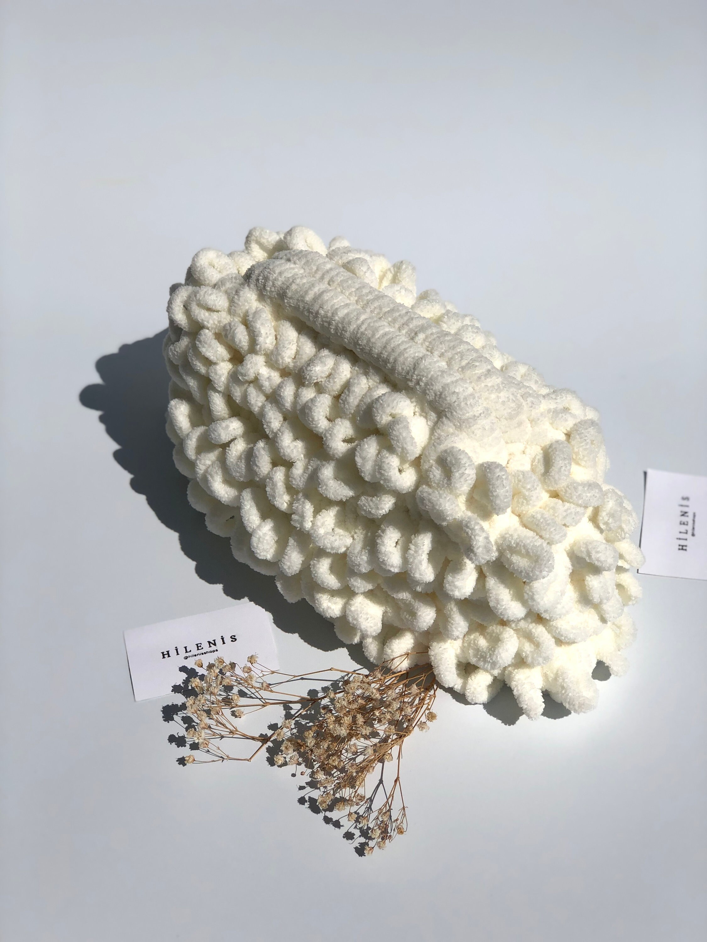 Winter Cream Puffy Clutch Handbag for Women, Pouch Clutch Purse With ...