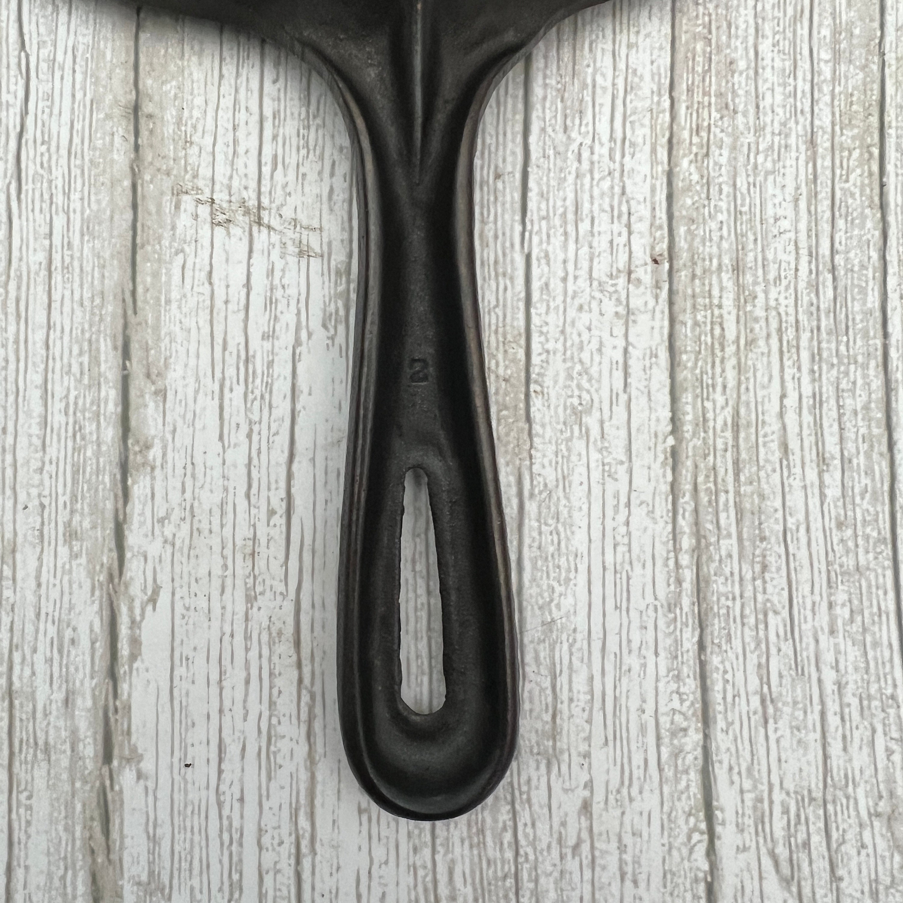 Restored Vintage Small Block Findlay Cast Iron Pan With Smart Ghostmark ...