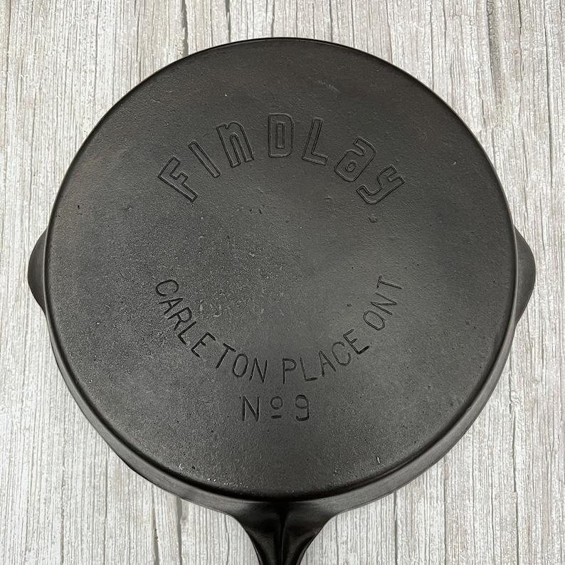 Restored Vintage Small Block Findlay Cast Iron Pan With Smart Ghostmark ...