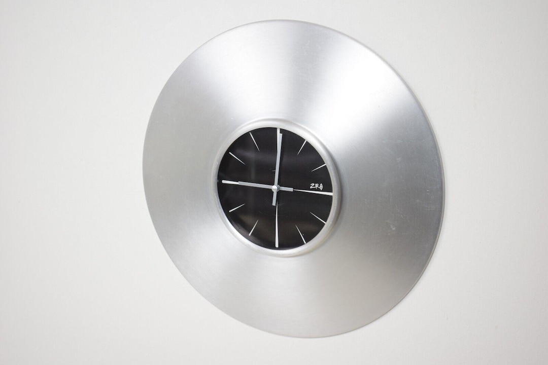 Large Vintage Ziro Made in England Aluminum Wall Clock - Etsy