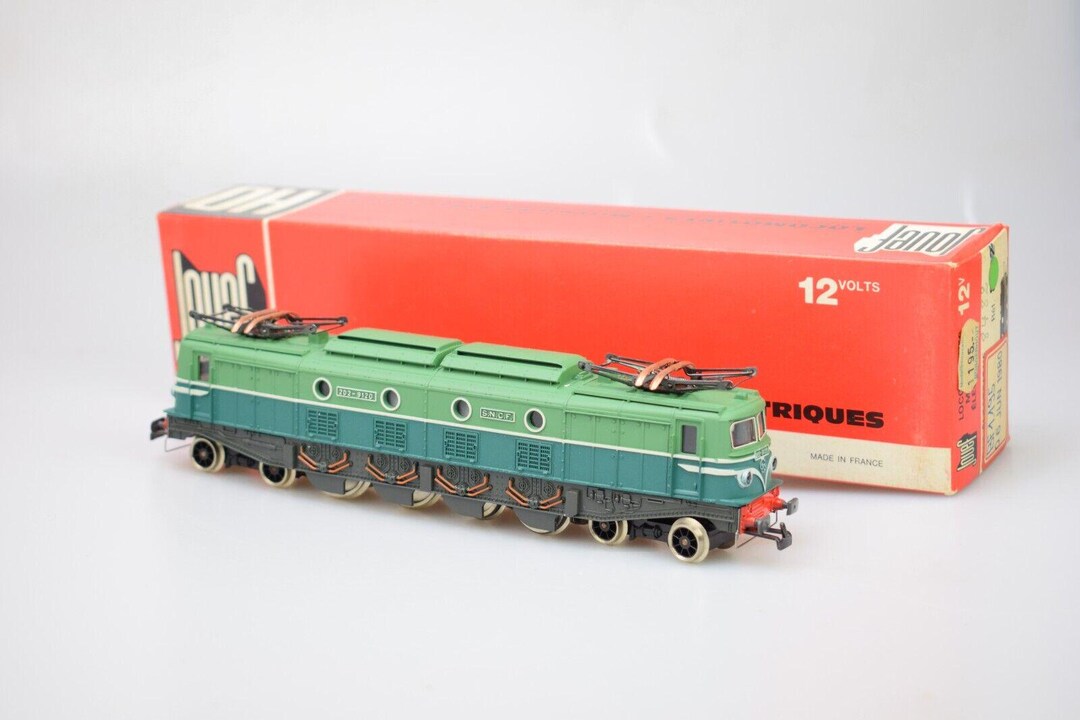H0 Jouef 8482 Electric Locomotive Scale Model 2d2 9120 - Etsy