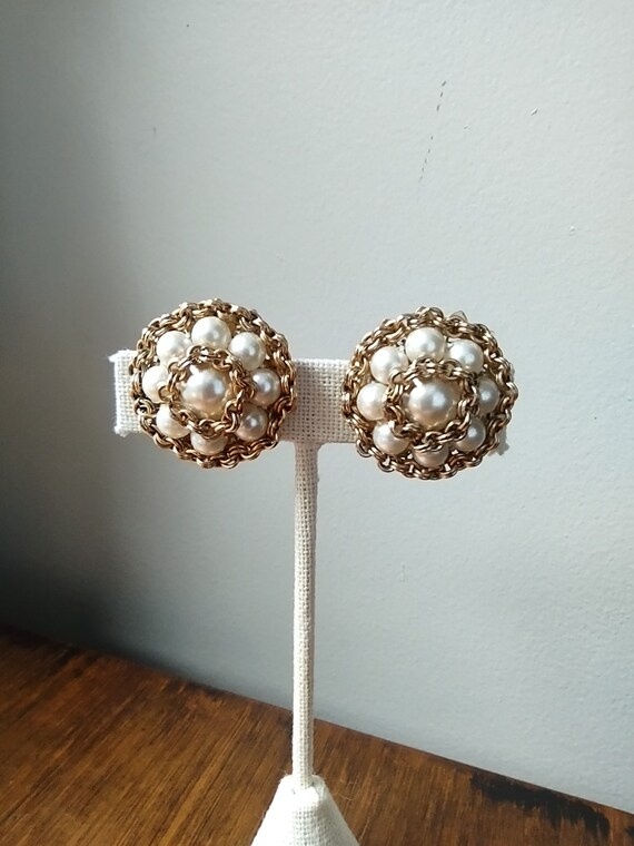1950's Marvella Pearl & Chain Earrings - Gem