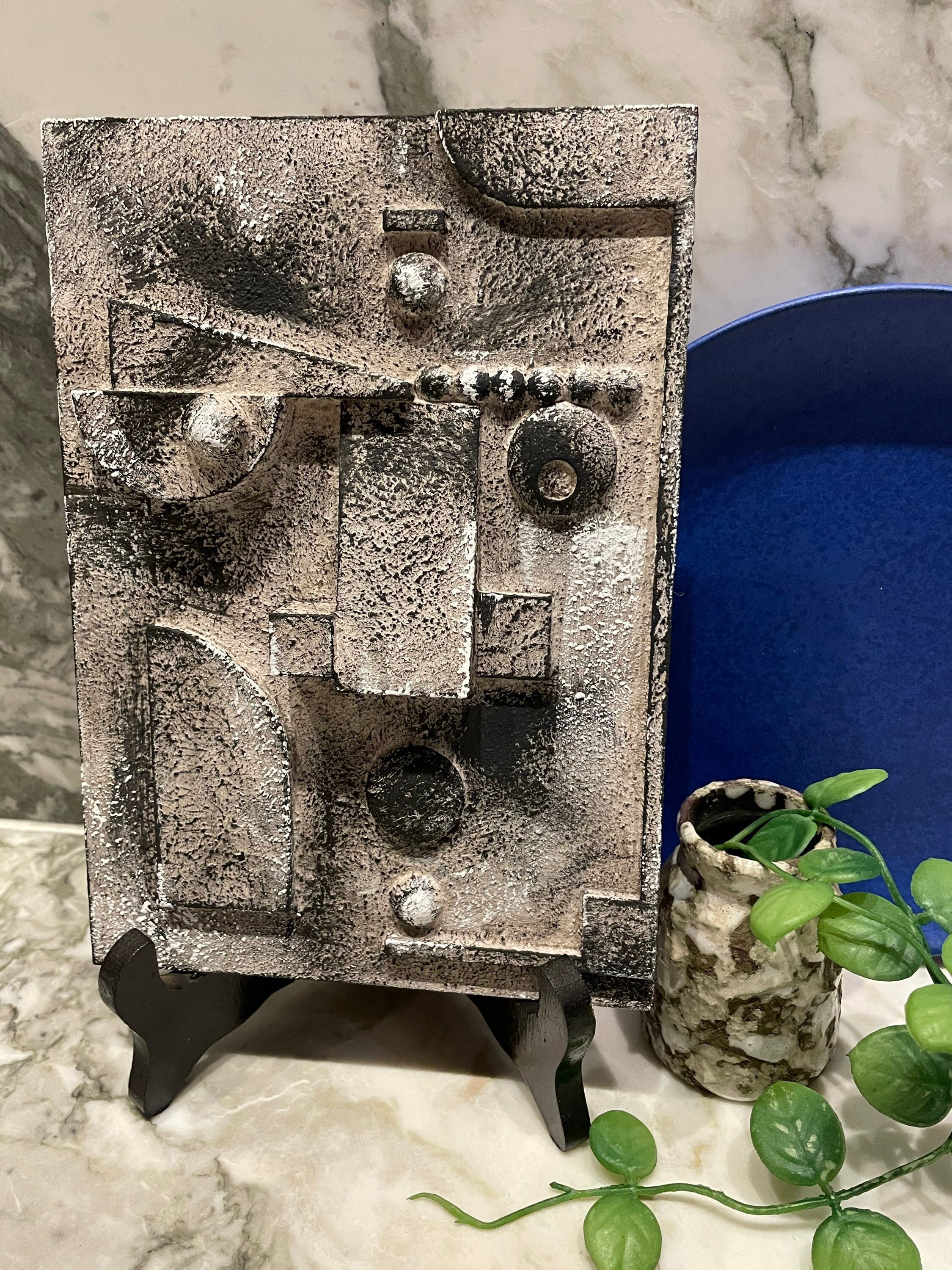 Brutalist Collage 'cubiste Face' Rough Structure Modernist Influence ...