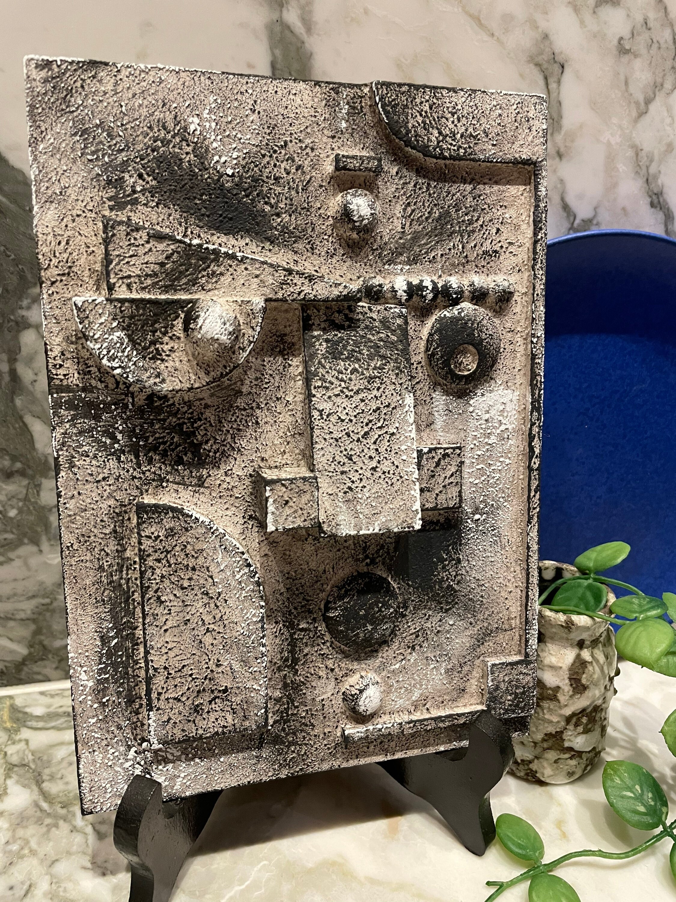 Brutalist Collage 'cubiste Face' Rough Structure Modernist Influence ...