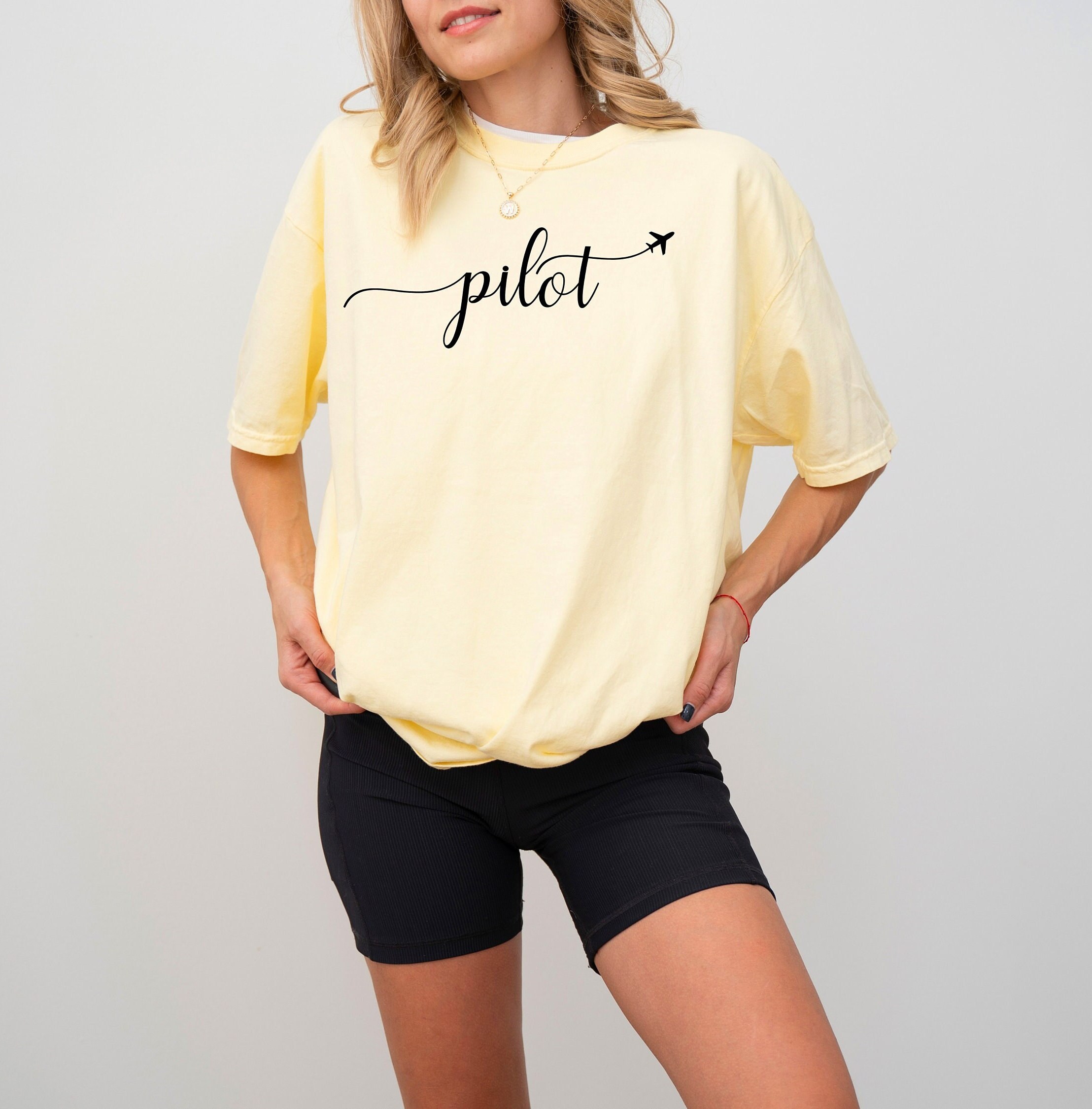 Female Pilot Shirt Women Aviator Gift Pilot Tshirt for Women Girls Who ...