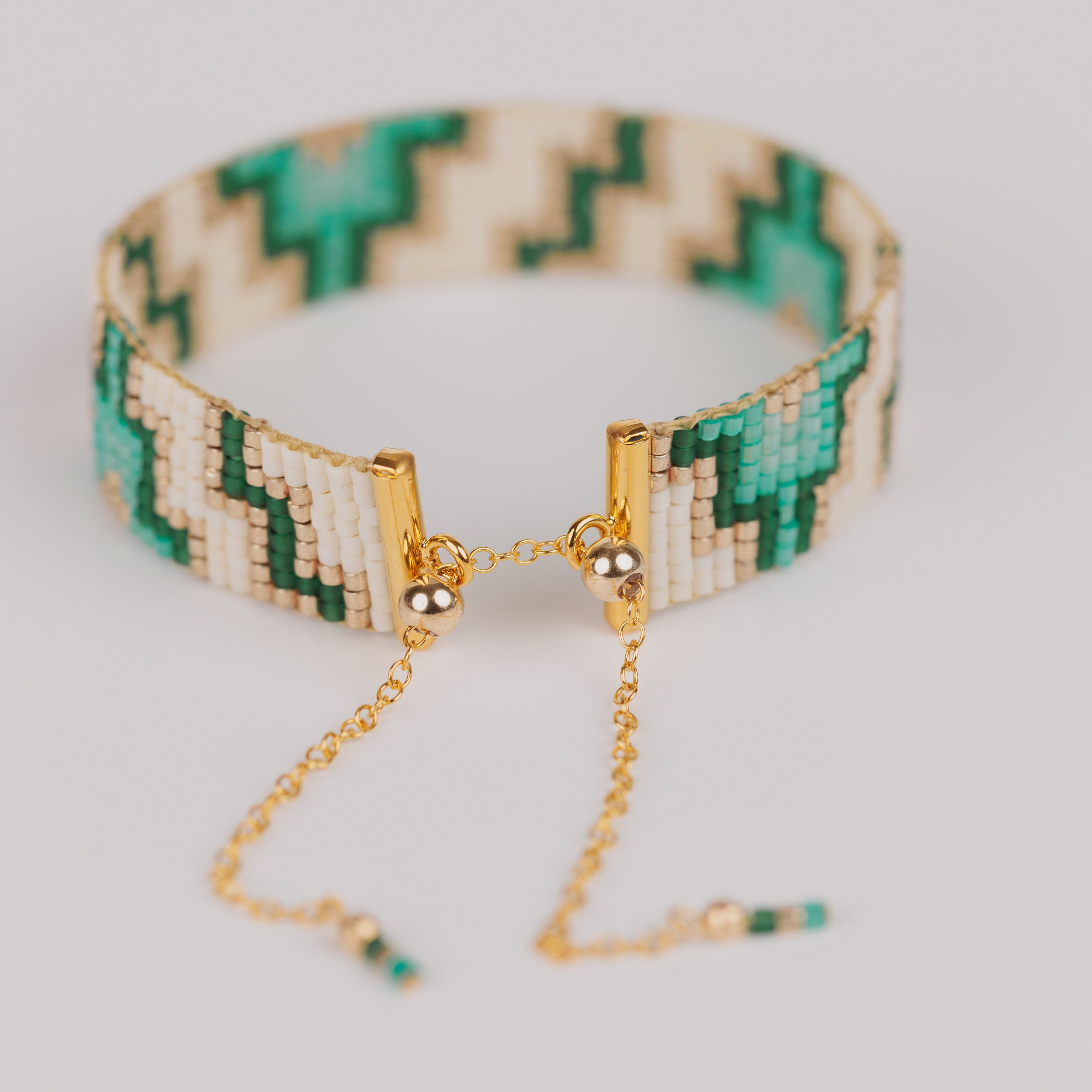 Emerald's Magic Bracelet,high-end Bead Loom Bracelet, Art Deco Style ...
