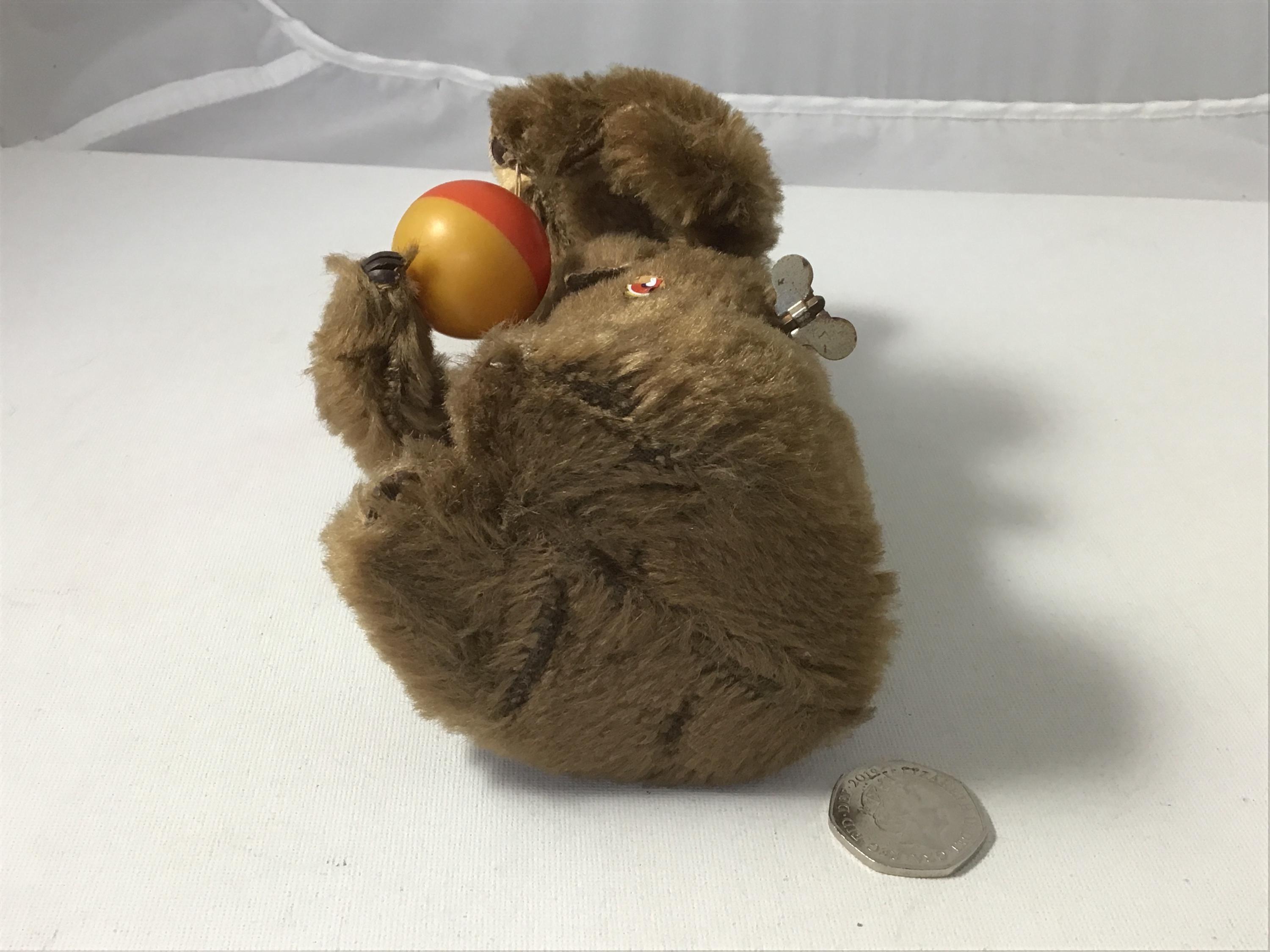 Vintage Original 1950s Wind up Bear, Growling,moving Head, Playing With ...