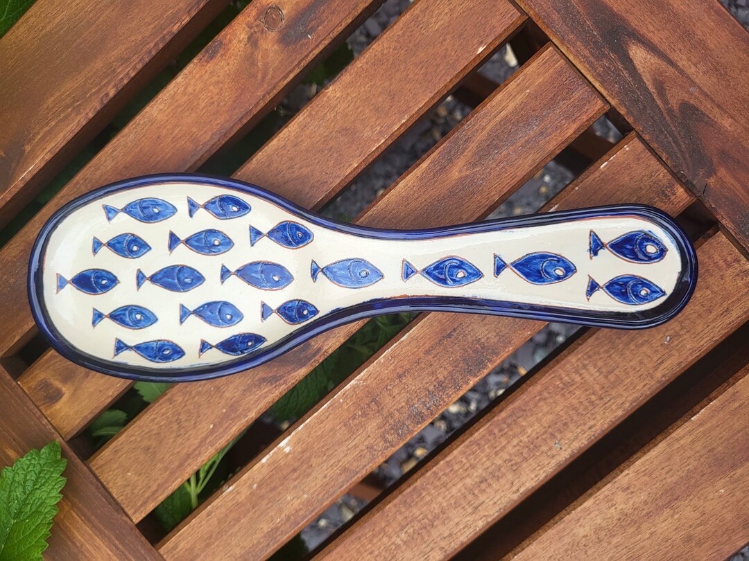 Hand-painted Spanish Pottery Spoon Rest: White and Blue Fish Design - Etsy