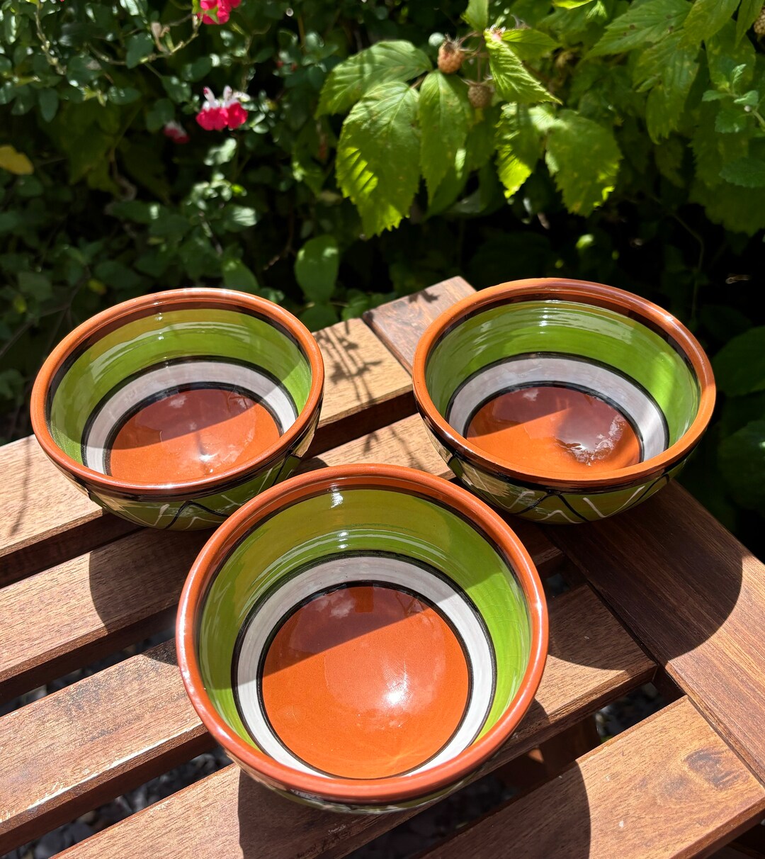 Spanish Pottery Hand Painted Snack Bowls. Set of 3 Vibrant Green Small ...