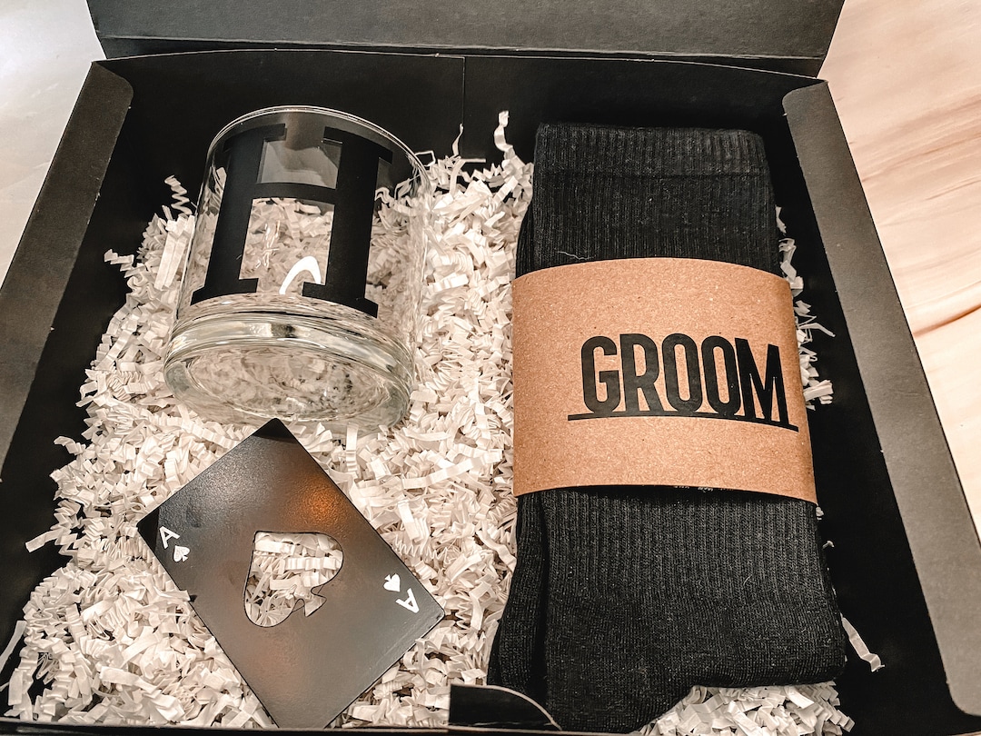 Groom Gift Box Personalized Groom Party Gift Custom Groom Party Wedding ...