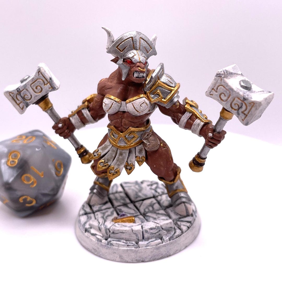 Female Minoc With Hammers | RPG Miniatures | Dnd Painted Miniatures - Etsy