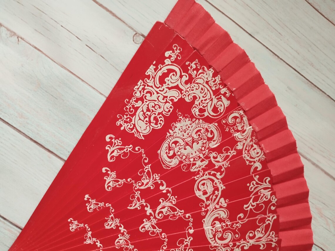 Spanish Fan Made of Red Lacquered Wood and Fabric. Handmade. - Etsy