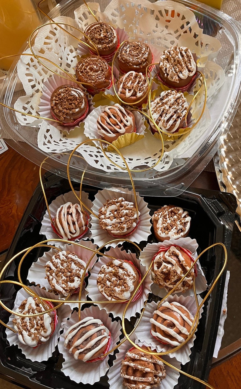 Mini Cinnamon Iced Buns for Home Staging, Kitchen Decor, Christmas Tree ...