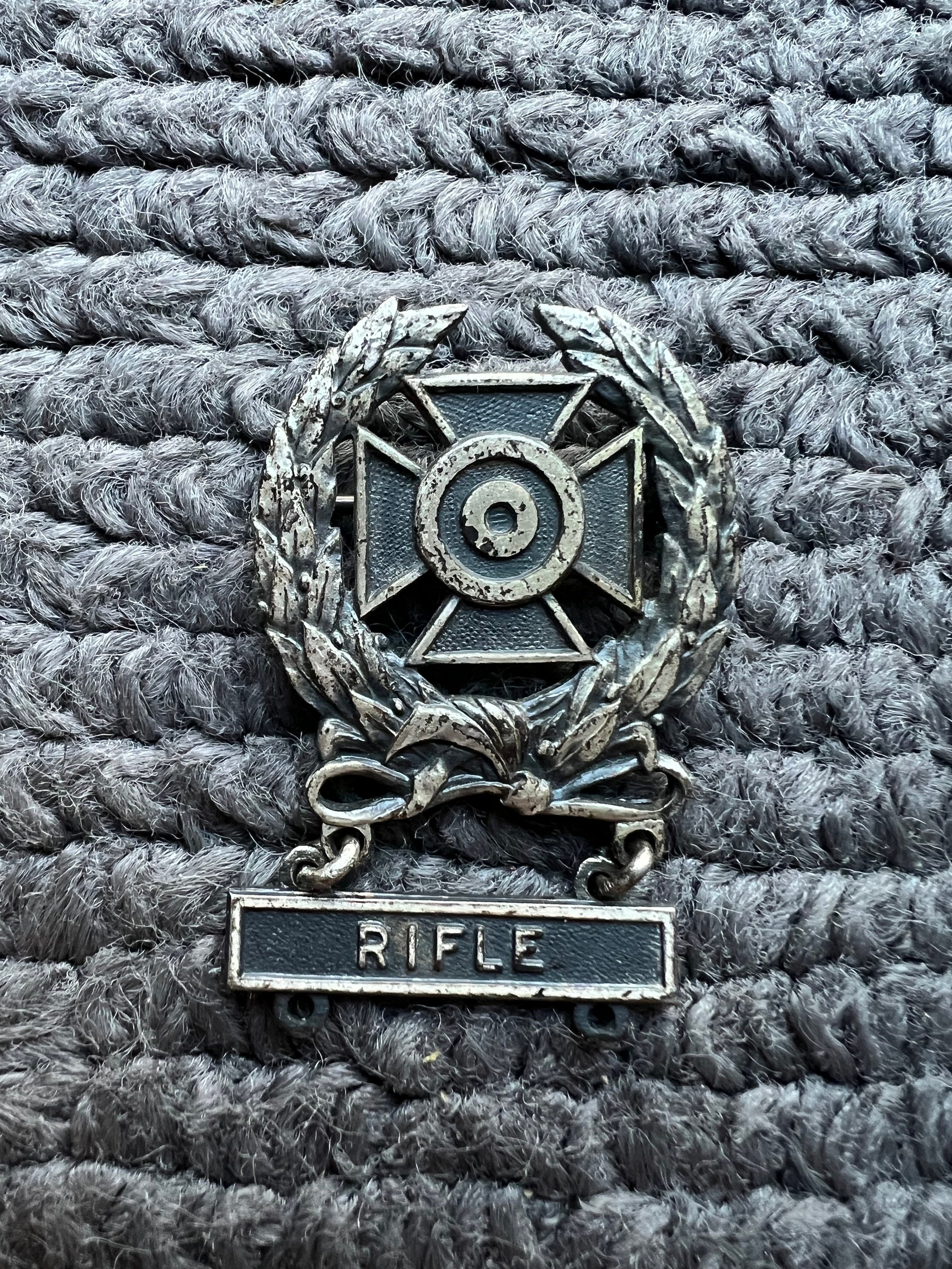 WWII US Army Air Force Rifle Badge- Sterling Large Size Rifle Bar ...