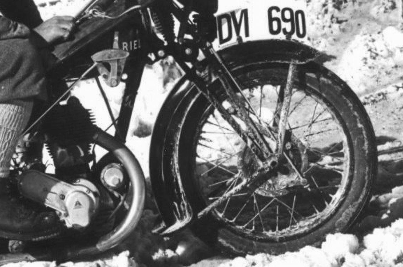 VINTAGE SKI PHOTO Print - Digital Download, Printable Art, Vintage Ski ...